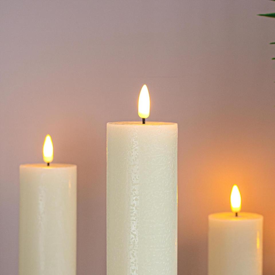 LED Wax Pillar Candles – Ruby Design Event Rentals