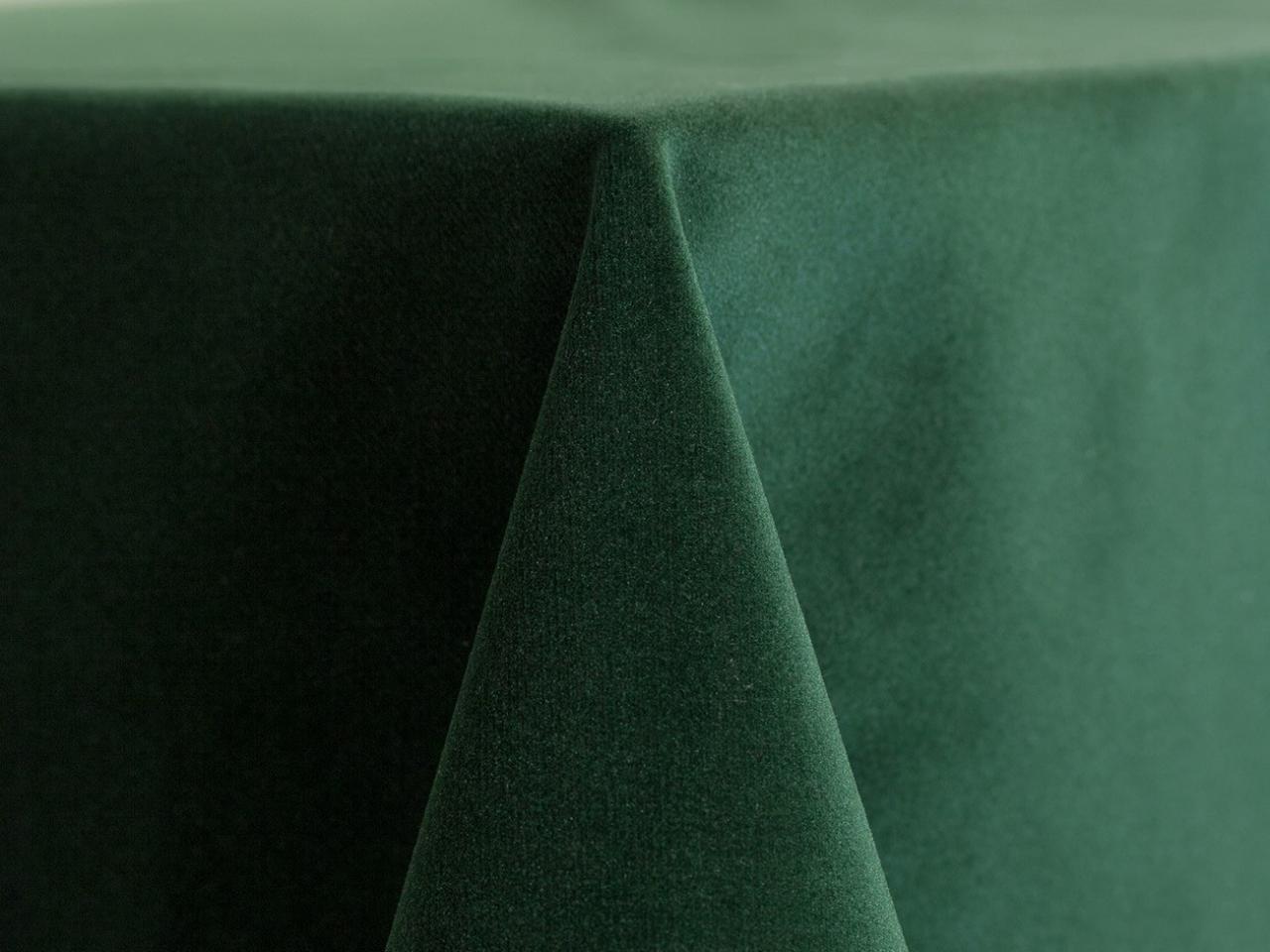 Velvet Table Runners – Ruby Design Event Rentals